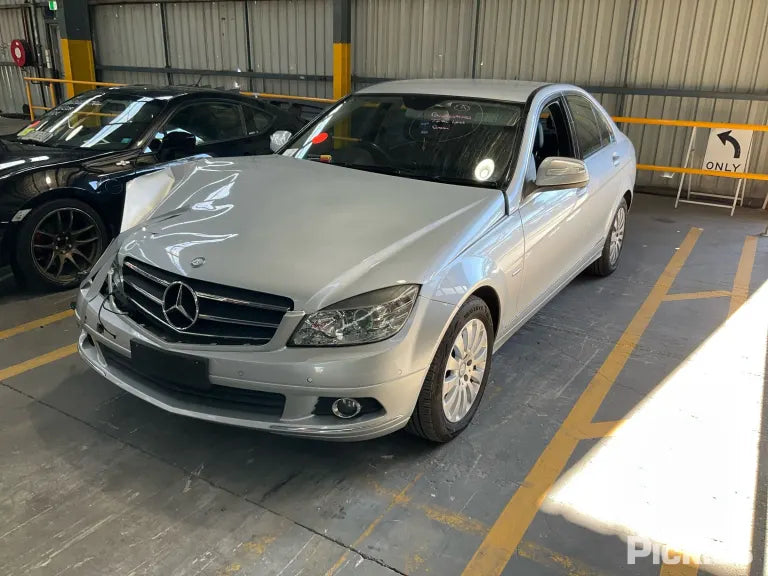 Mercedes C200 Kompressor W204 silver 1.8L petrol supercharge turbo RWD ...
